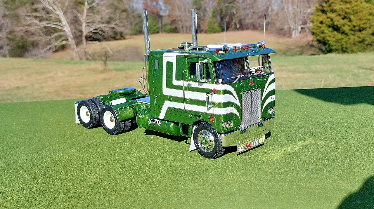 Peterbilt 352 Pacemaker Cabover Pictures