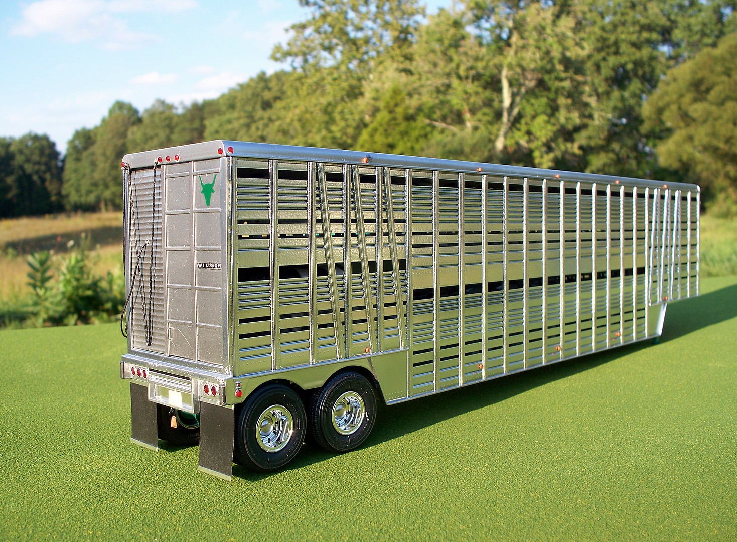 Wilson Livestock Van Trailer -- Plastic Model Vehicle Kit -- 1/25 Scale ...