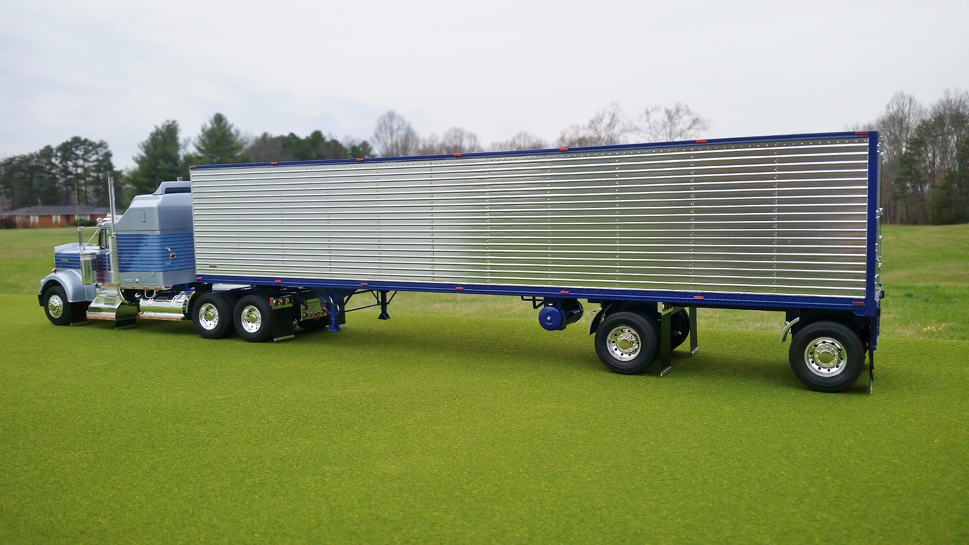 Reefer Semi Trailer -- Plastic Model Truck Vehicle Kit -- 1/24 Scale ...