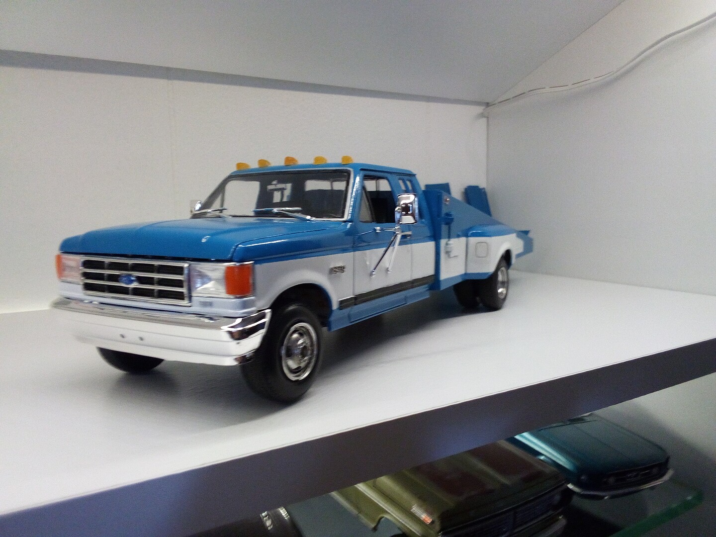 1991 Ford F-350 Dually -- Plastic Model Truck Kit -- 1/24 Scale ...