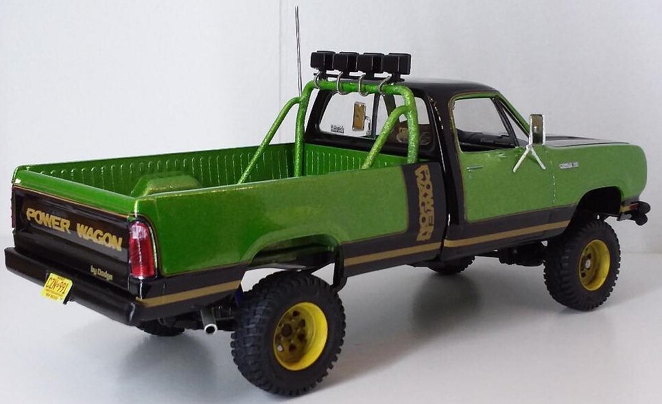 1978 Dodge D100 Custom Pickup Truck -- Plastic Model Truck Vehicle Kit ...