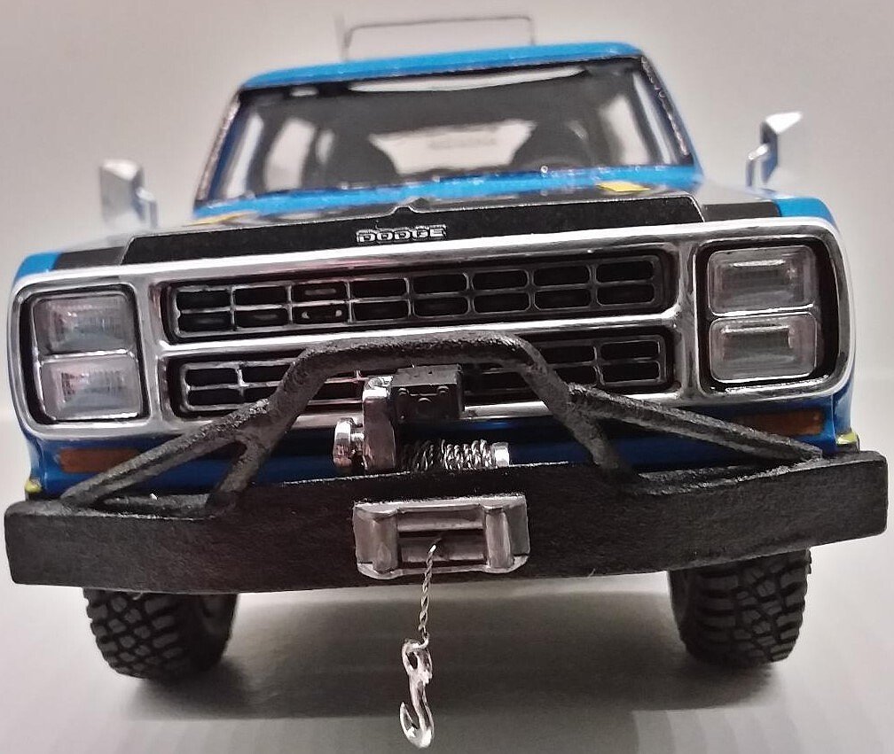 1978 Dodge D100 Custom Pickup Truck -- Plastic Model Truck Vehicle Kit ...