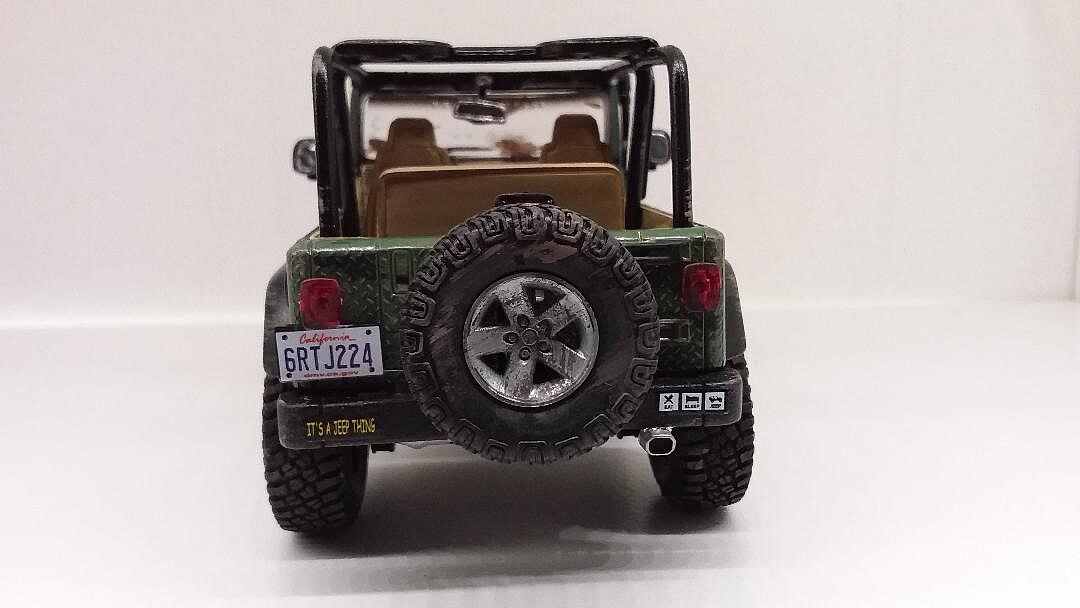 Jeep Wrangler Rubicon -- Plastic Model Jeep Kit -- 1/25 Scale -- #4501 ...