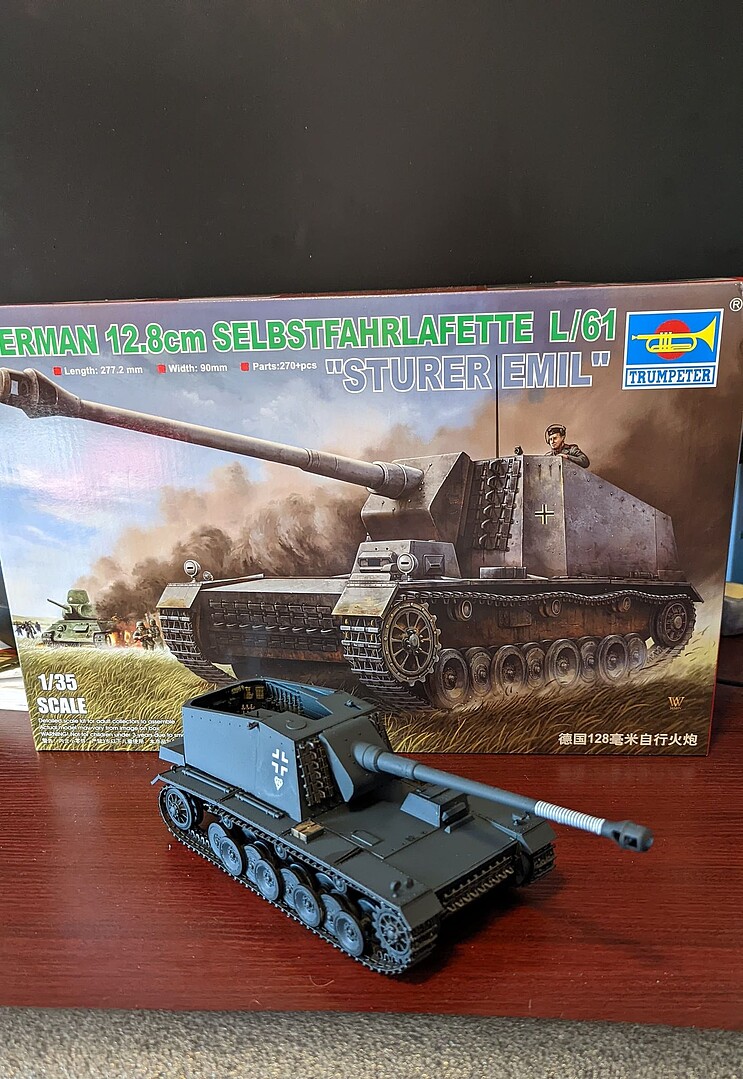 German 12.8cm Tank Destroyer L/61 Sturer Emil -- Plastic Model Military ...