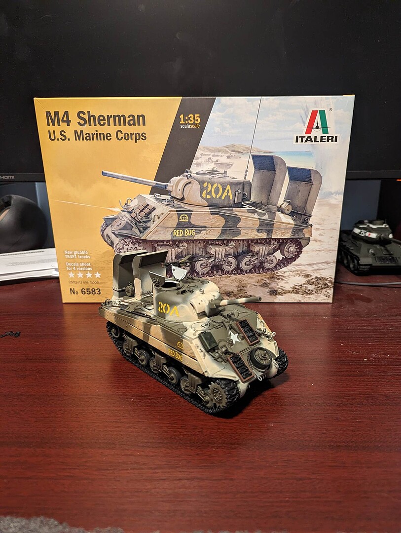 M4 Sherman US Marine Corps Tank -- Plastic Model Military Vehicle Kit ...