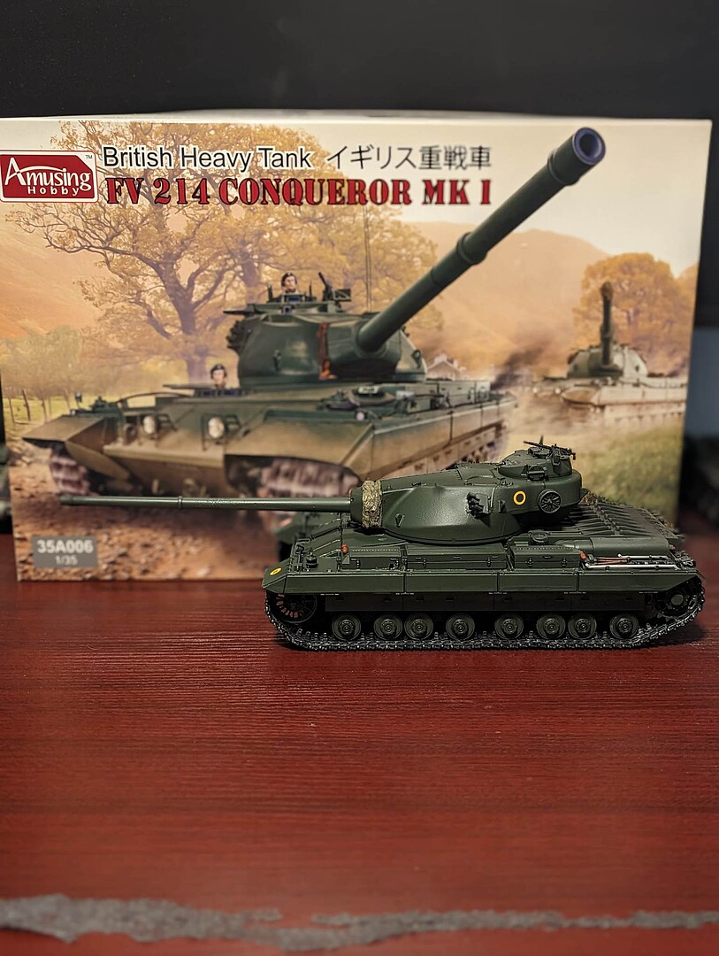 British Conqueror MkI Heavy Tank -- Plastic Model Military Vehicle Kit ...