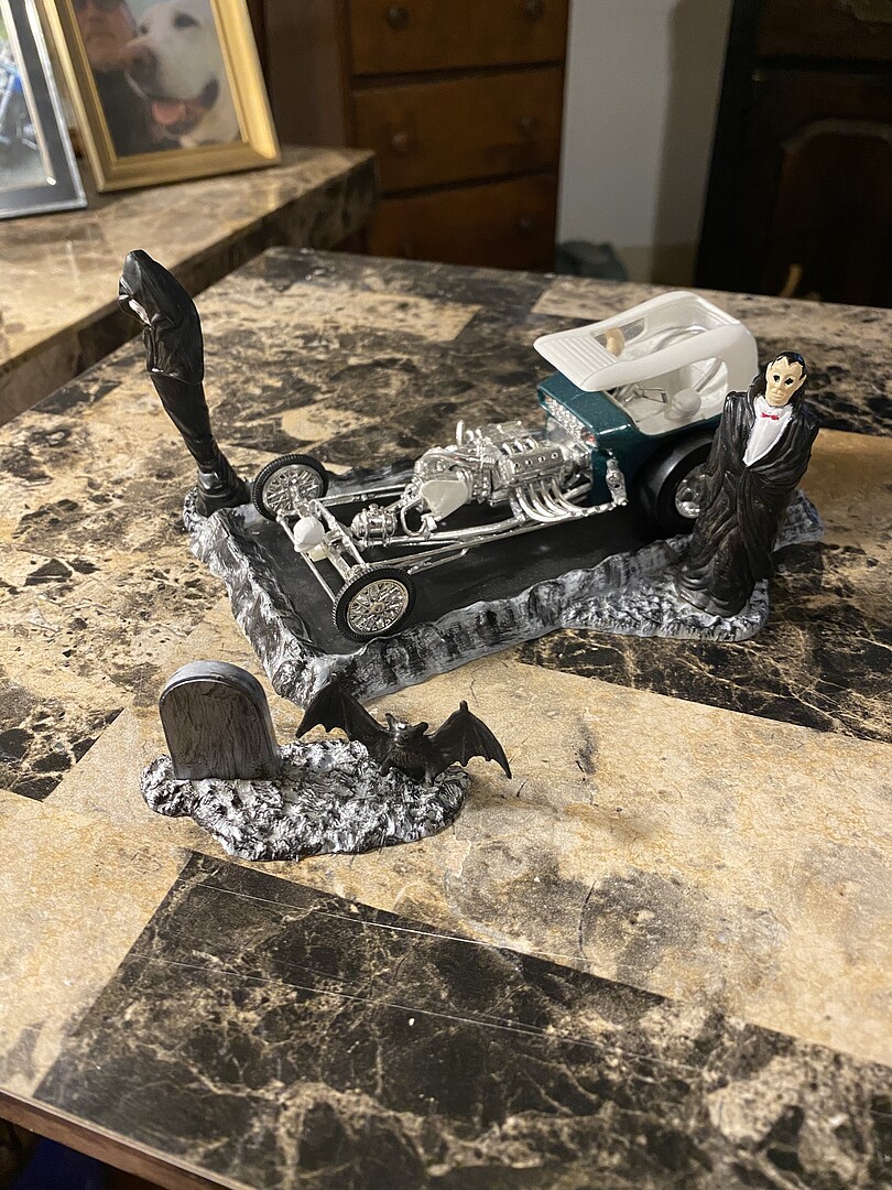 Carl Casper Undertaker Dragster -- Plastic Model Car Vehicle Kit -- 1/ ...