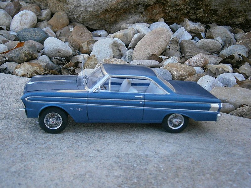 Gallery Pictures Trumpeter '64 Ford Falcon Sprint Hardtop Plastic Model ...