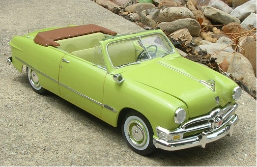 1950 Ford Convertible -- Plastic Model Car Kit -- 1/25 Scale -- #929 ...