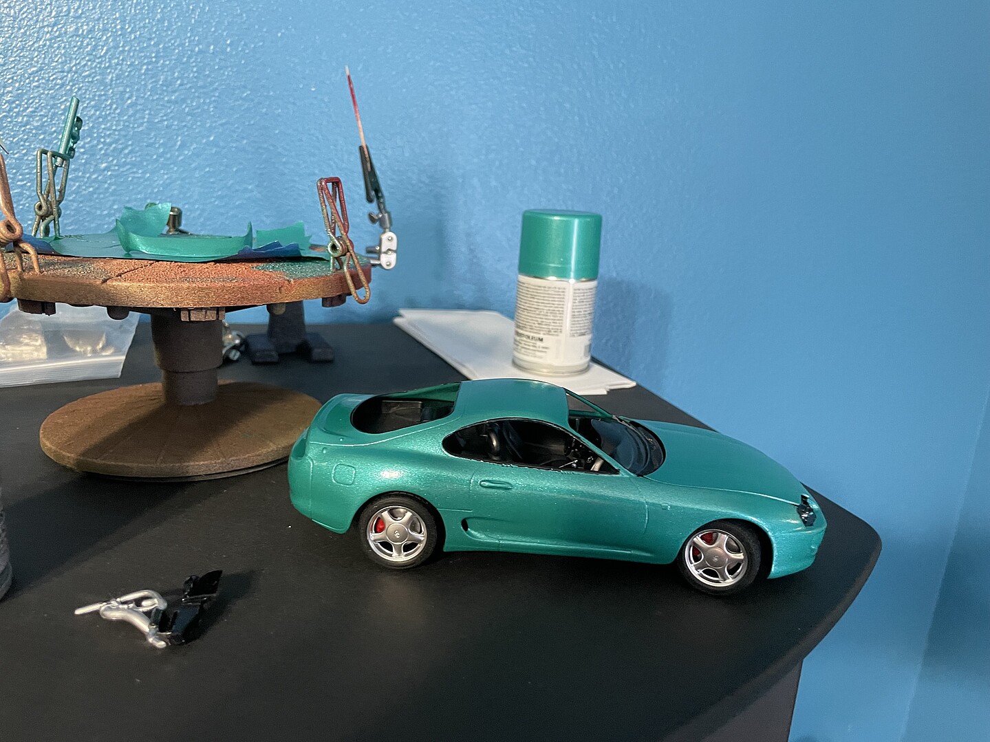 Toyota Supra Coupe Sportscar -- Plastic Model Car Kit -- 1/24 Scale ...