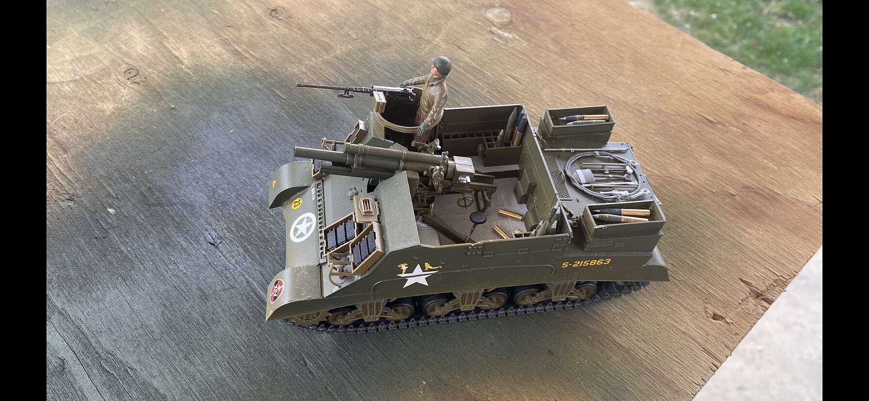 M7 Priest Self-Propelled Howitzer Tank -- Plastic Model Military Tank Kit -- 1/35 Scale ...