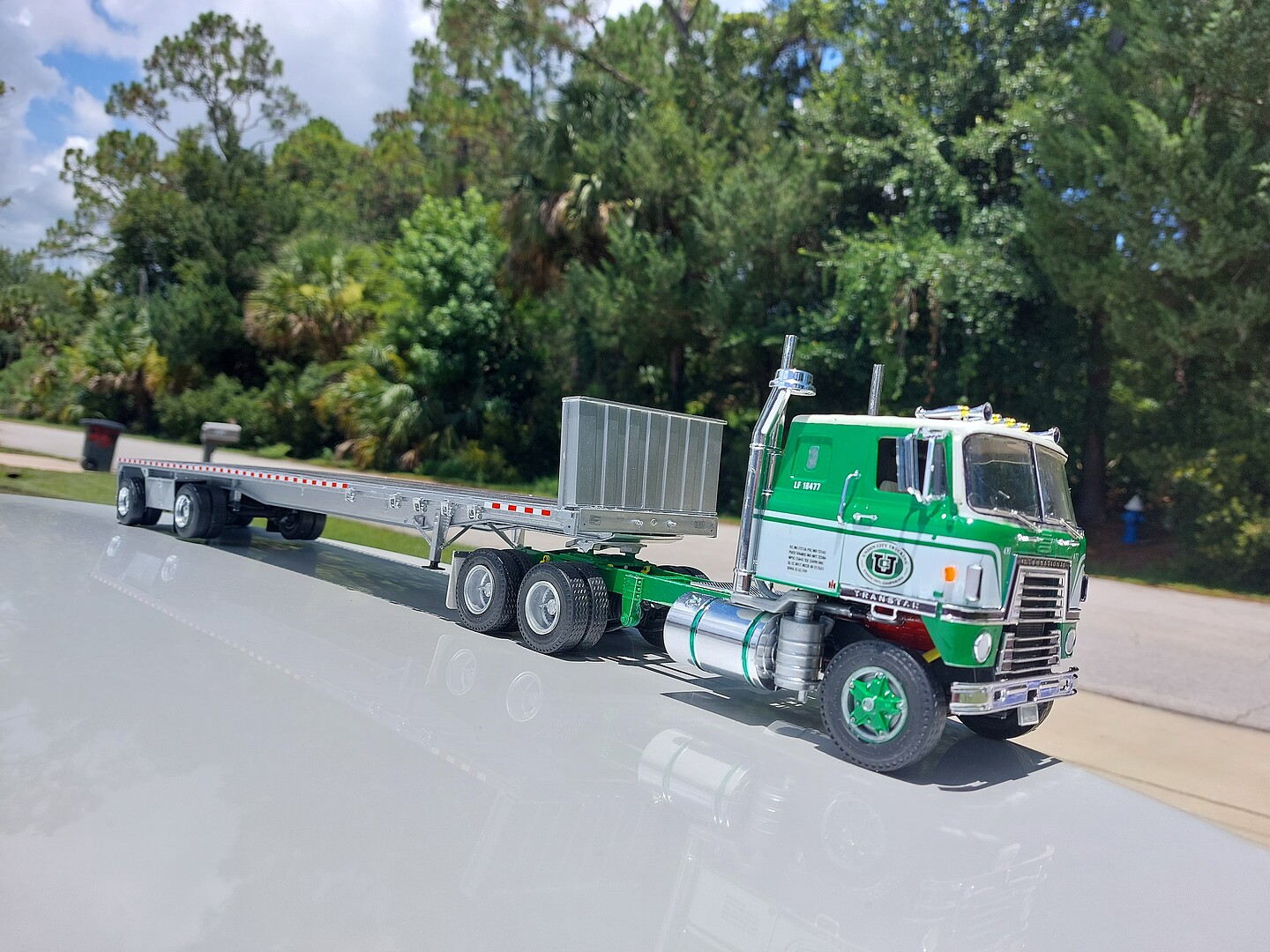 International Transtar CO-4070A -- Plastic Model Truck -- 1/25 Scale ...