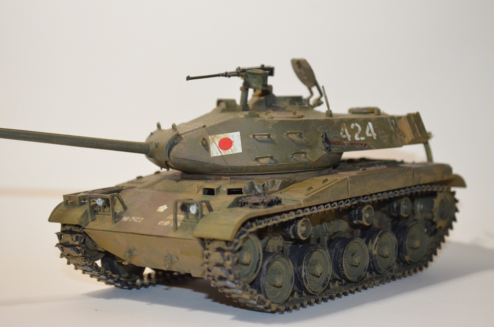 US M41 Walker Bulldog -- Plastic Model Military Vehicle Kit -- 1/35 ...