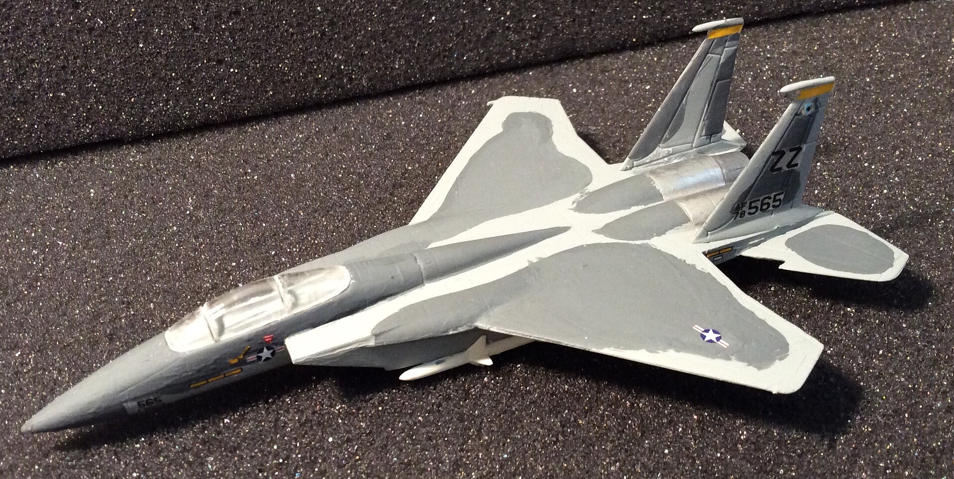 F-15 Eagle -- Plastic Model Airplane Kit -- 1/144 Scale -- #12609 ...