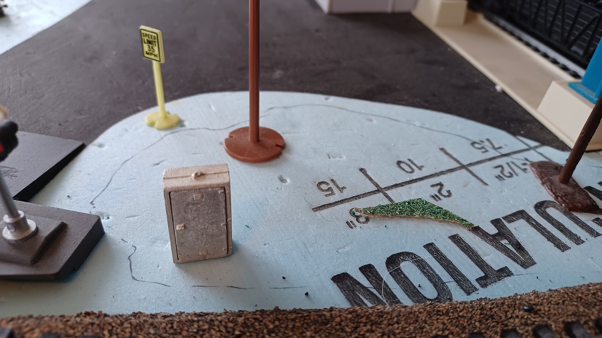 Electric Relay Cabinet (1 Dr) -- HO Scale Model Railroad Trackside ...