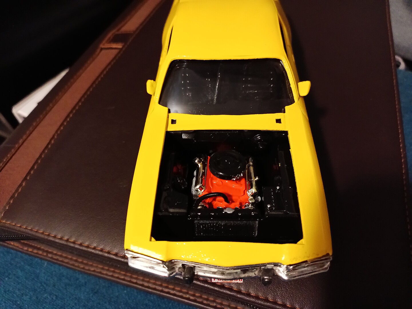 1974 PLYMOUTH ROAD RUNNER -- Plastic Model Car Vehicle Kit -- 1/25 ...