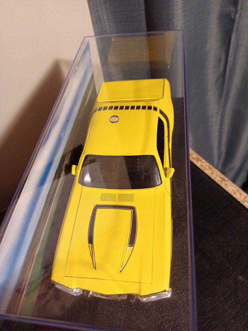 1974 PLYMOUTH ROAD RUNNER -- Plastic Model Car Vehicle Kit -- 1/25 ...