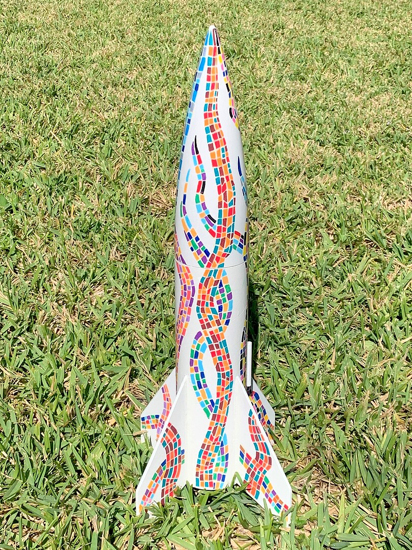 Big Daddy 'E' Model Rocket Kit -- Skill Level 2 -- #2162 pictures by petepop
