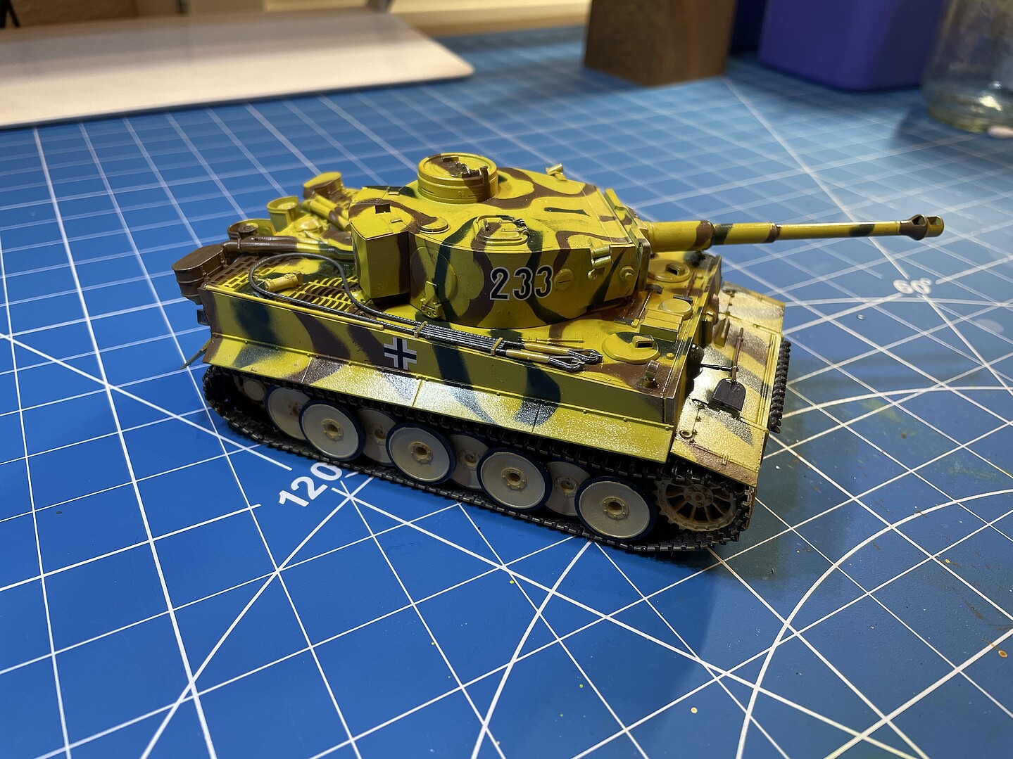 German Heavy Tank Tiger I -- Plastic Model Military Vehicle Kit -- 1/48 ...