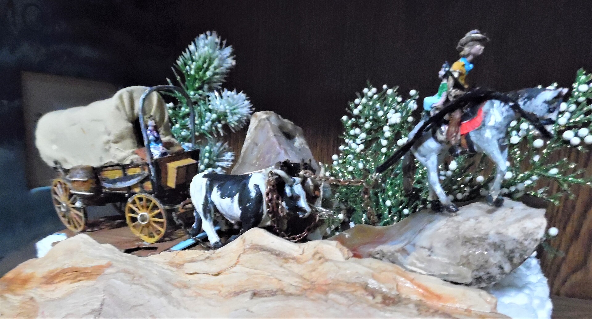 Western Covered Wagon w/ Figures -- Plastic Model Diorama Kit -- 1/48 ...