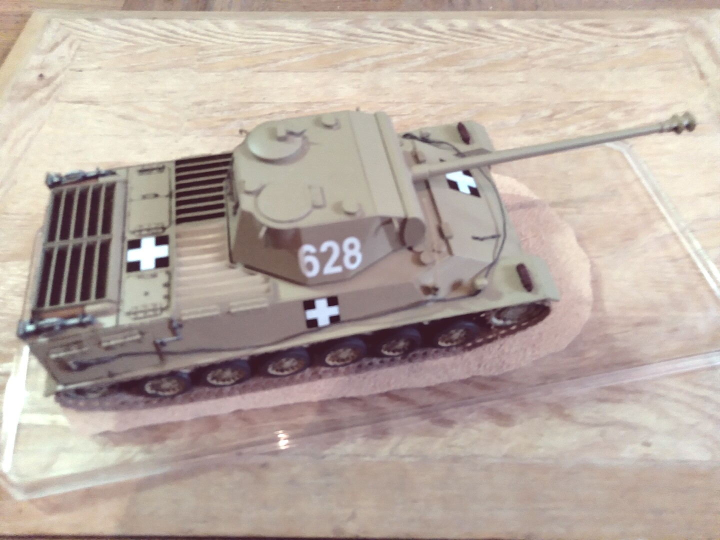 Gallery Pictures HobbyBoss Hungarian 44M Tas Plastic Model Military ...