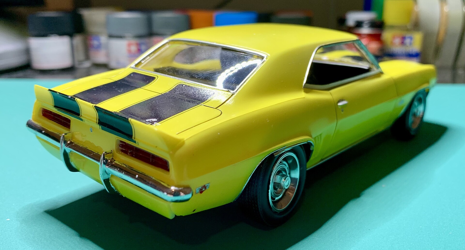1969 Camaro Z28 RS -- Plastic Model Car Kit -- 1/25 Scale -- #857457 ...