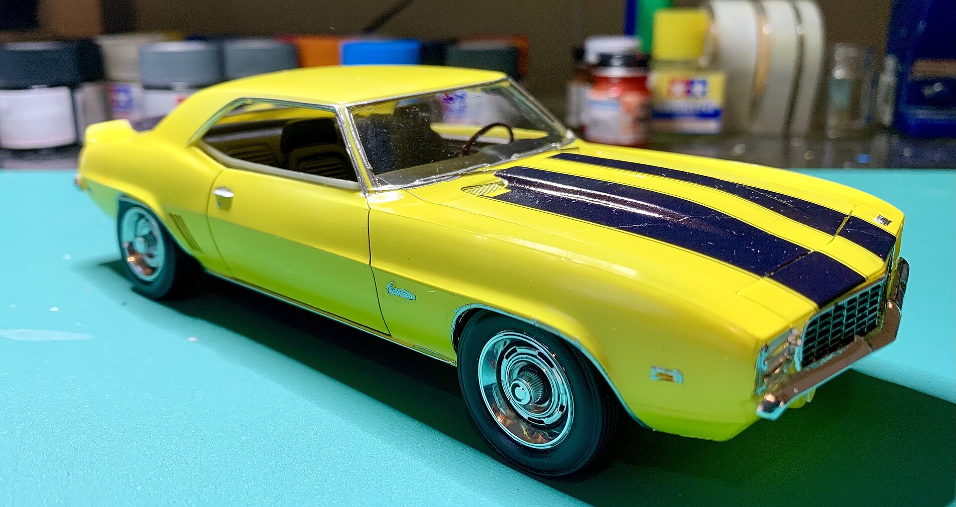 1969 Camaro Z28 RS -- Plastic Model Car Kit -- 1/25 Scale -- #857457 ...