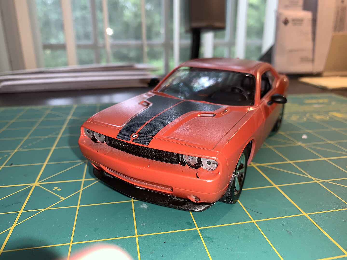 2008 Dodge Challenger SRT8 -- Plastic Model Car Kit -- 1/25 Scale ...