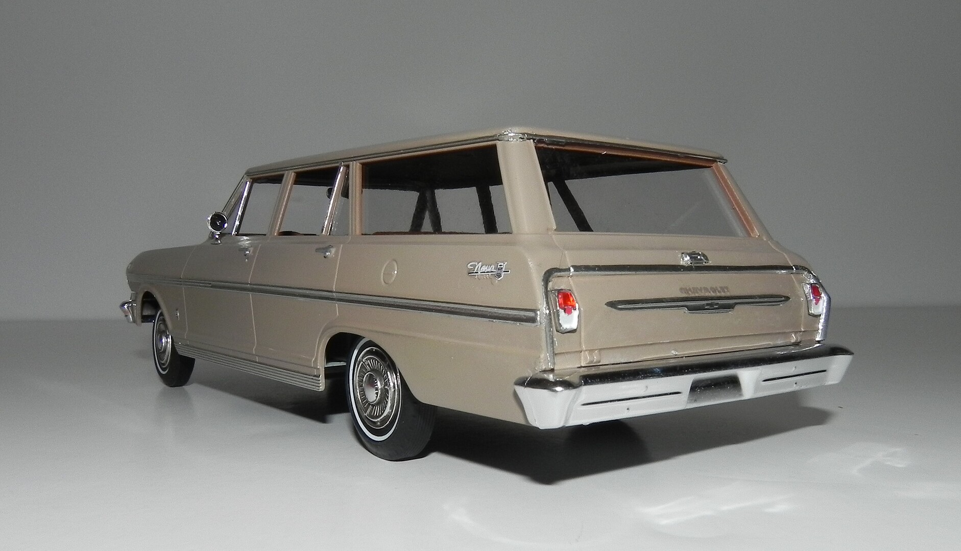 1963 Chevy II Station Wagon -- Plastic Model Car Vehicle Kit -- 1/25 ...