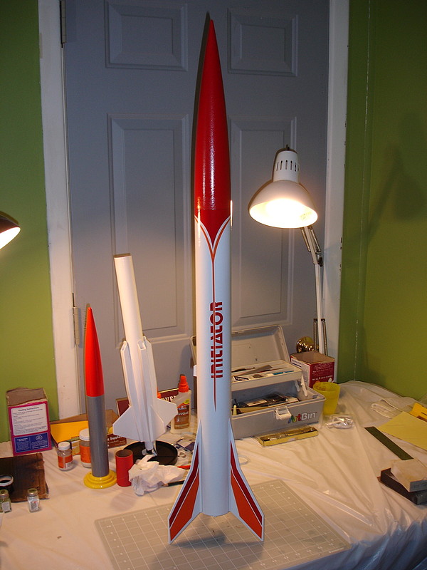 Initiator Rocket Kit -- Mid Power Model Rocket Kit -- #89011 pictures ...