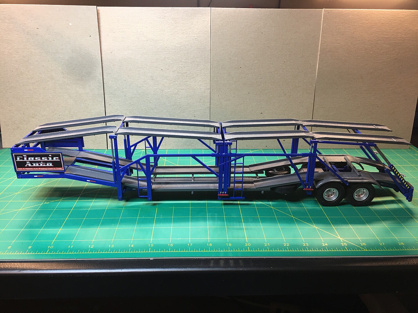 Auto Transport Trailer -- Plastic Model Trailer Kit -- 1/25 Scale ...