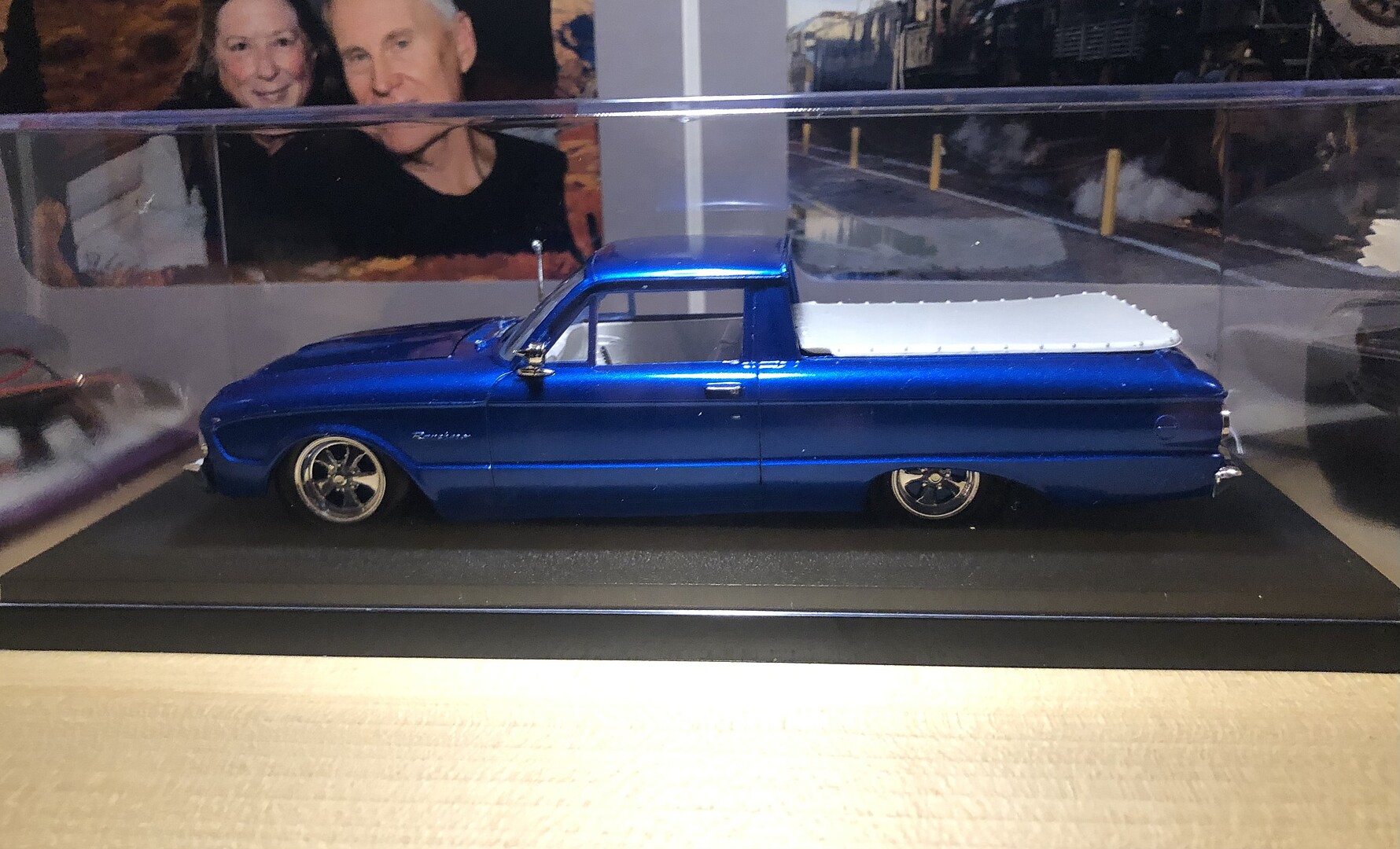 '60 Ford Ranchero with Coke Chest -- Plastic Model Car Vehicle Kit -- 1 ...