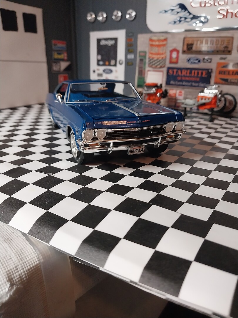 1965 Chevy Impala -- Plastic Model Car Kit -- 1/25 Scale -- #85-4190 ...