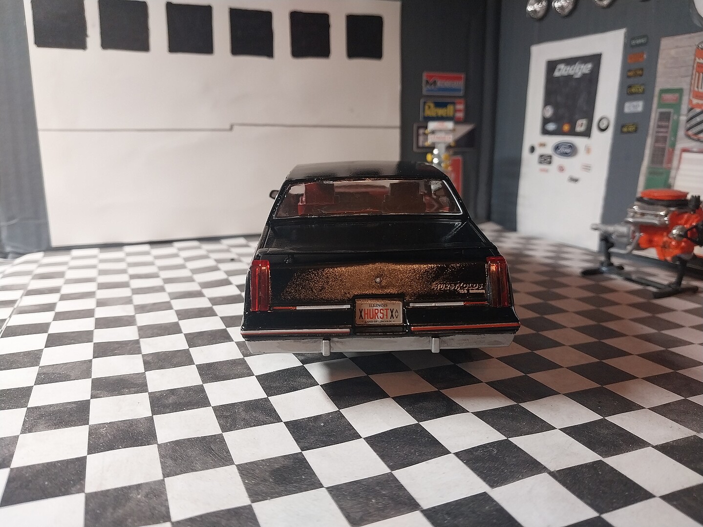 '83 Hurst Oldsmobile -- Plastic Model Car Kit -- 1/25 Scale -- #854317 ...