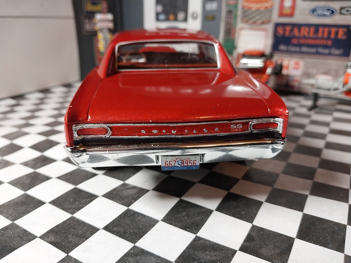 1966 Chevy Malibu SS (2 in 1) -- Plastic Model Car Kit -- 1/24 Scale ...
