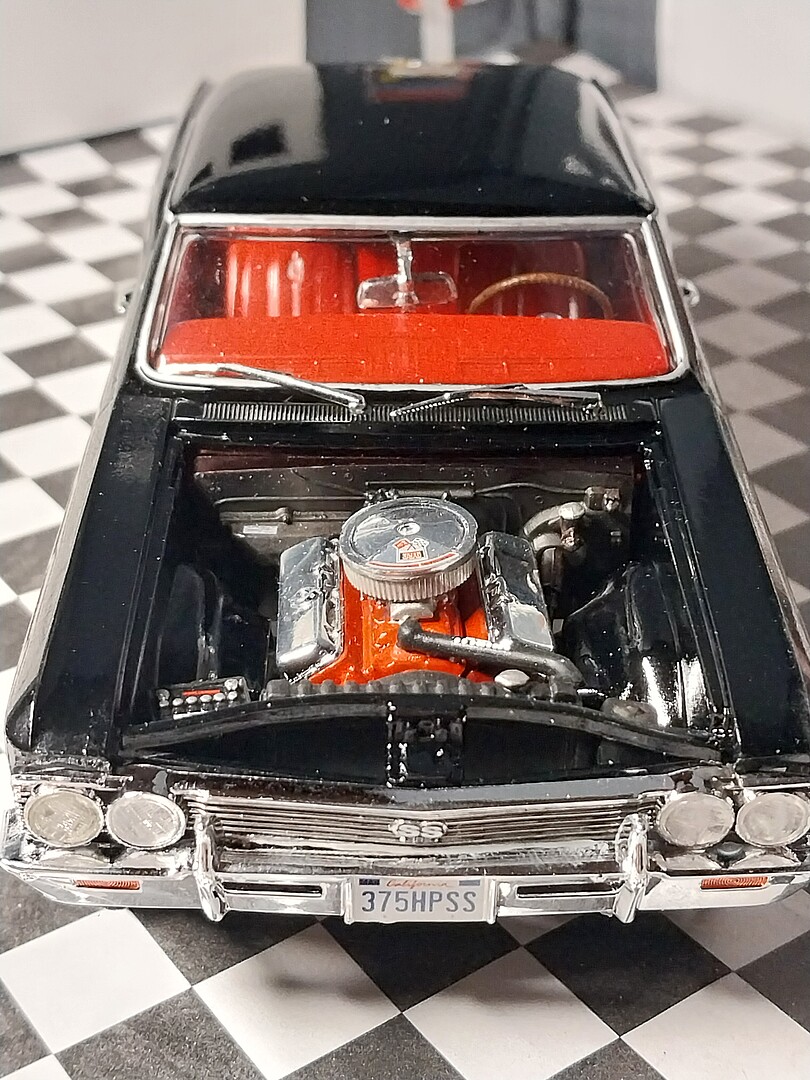 1966 Chevy Chevelle SS Car -- Plastic Model Car Vehicle Kit -- 1/25 ...
