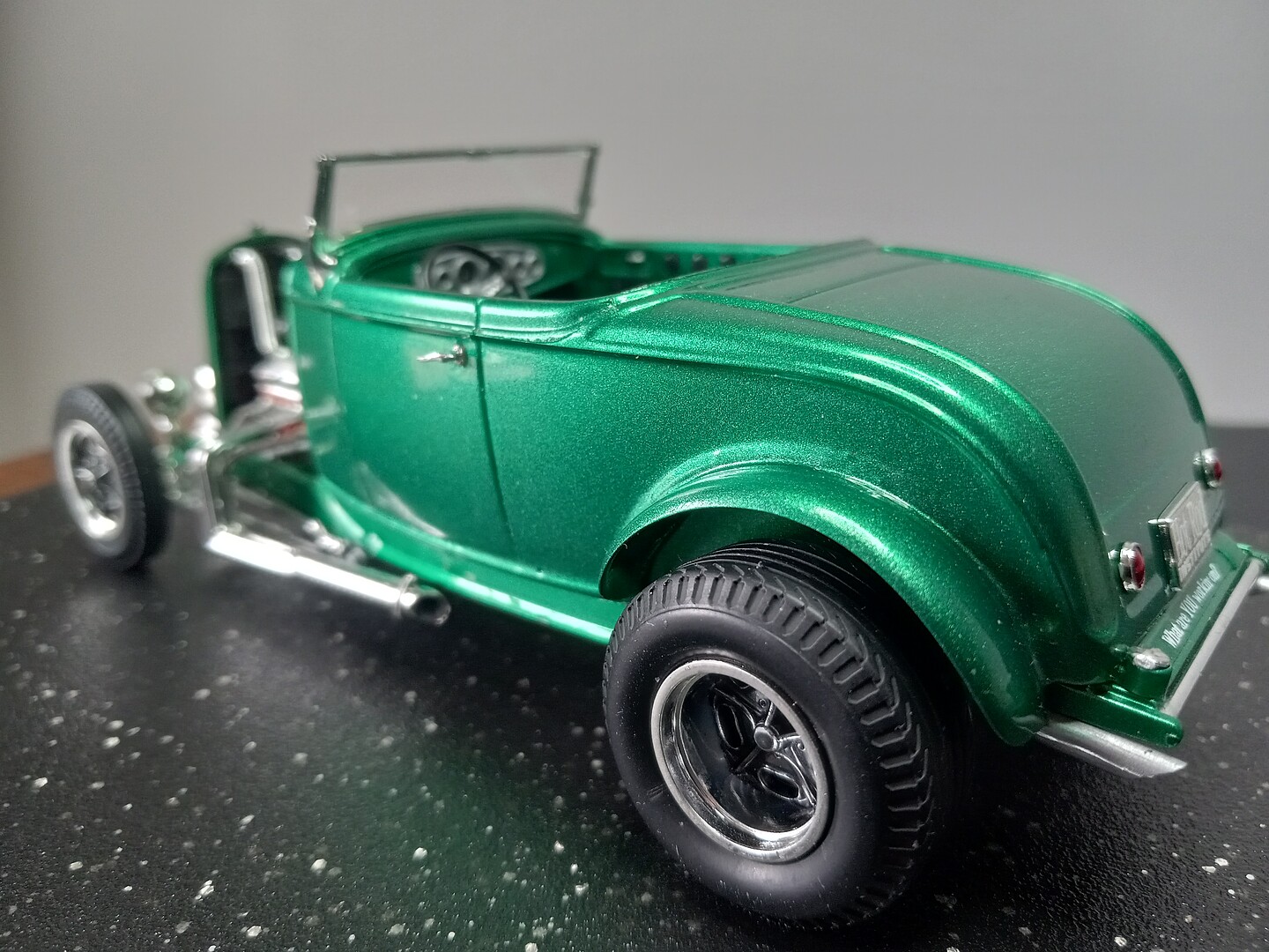 32 Ford Roadster Model Kit _ Ford Roadster 14524 Price – KOSE