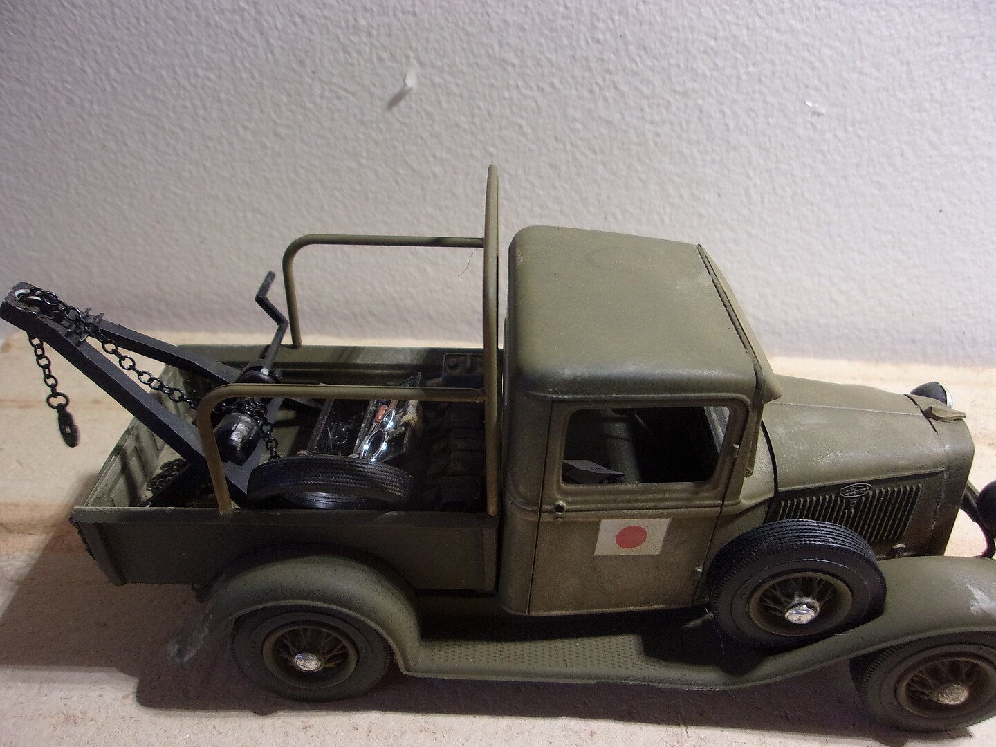1934 Ford Pickup -- Plastic Model Truck Kit -- 1/25 Scale -- #1120 ...