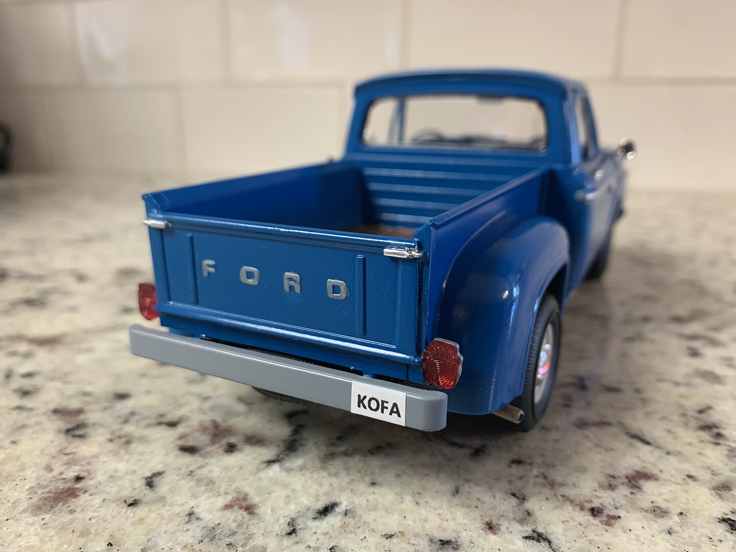 1966 Ford F100 Flareside Pickup Truck -- Plastic Model Vehicle Kit -- 1 ...