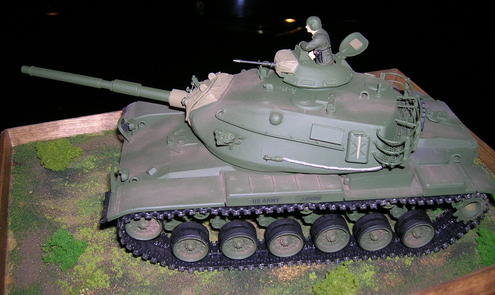 US M60A3 105mm Gun Tank -- Plastic Model Military Vehicle Kit -- 1/35 ...