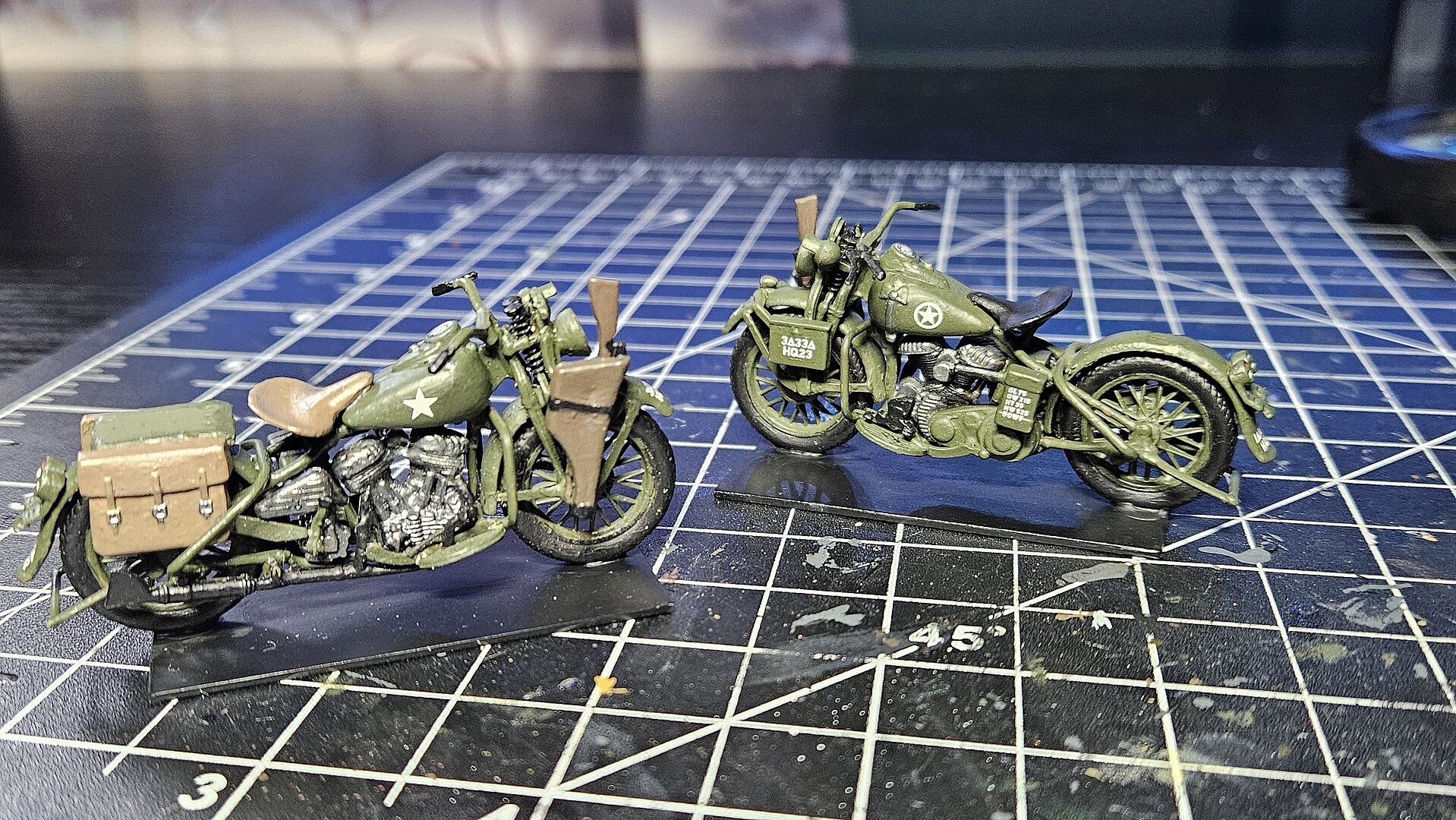 US Motorcycles WWII Normandy -- Plastic Model Motorcycle Kit -- 1/35 ...