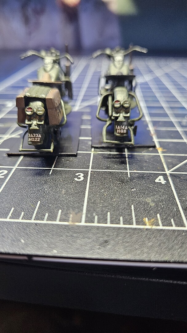 US Motorcycles WWII Normandy -- Plastic Model Motorcycle Kit -- 1/35 ...