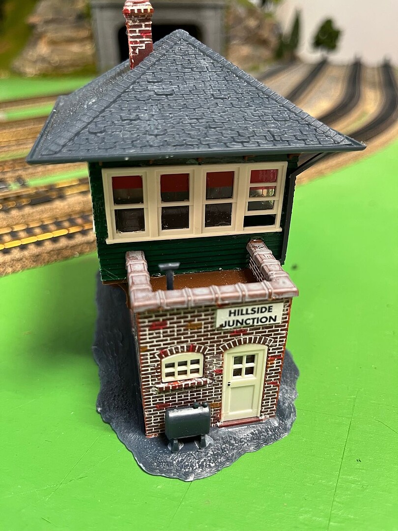 Signal Tower Kit -- HO Scale Model Railroad Building -- #704 pictures ...