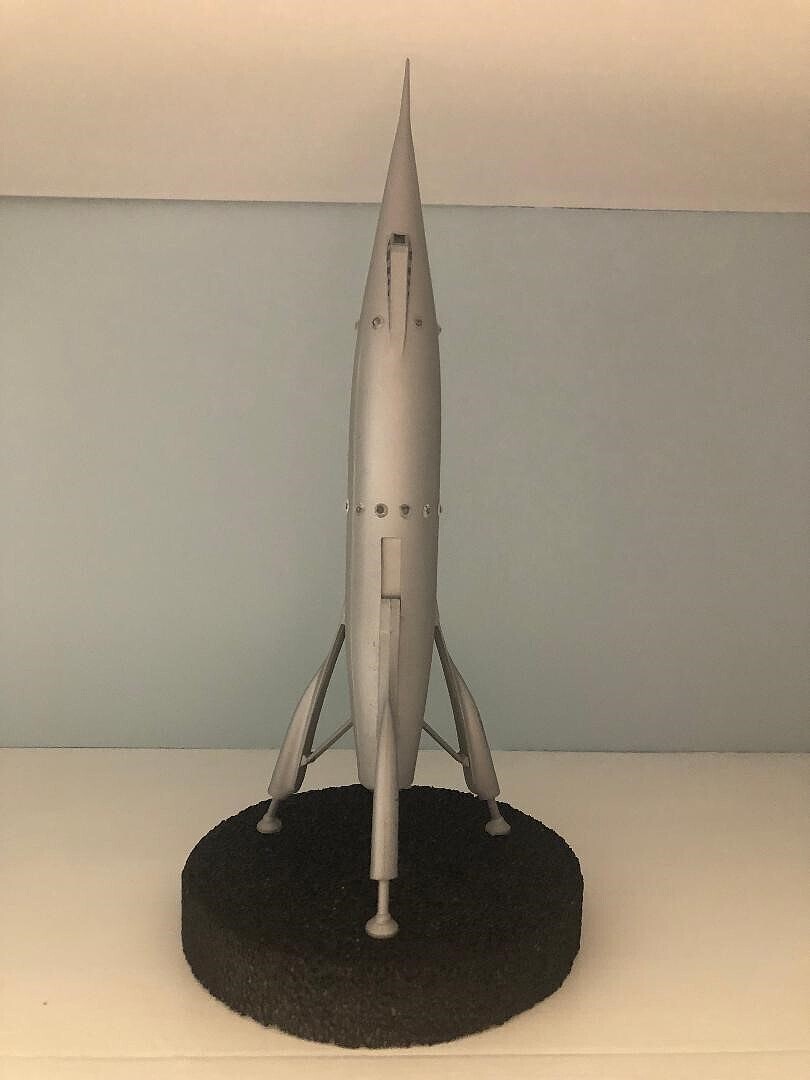 Mars Liner Rocket Ship -- Plastic Model Spacecraft Kit -- 1/144 Scale ...