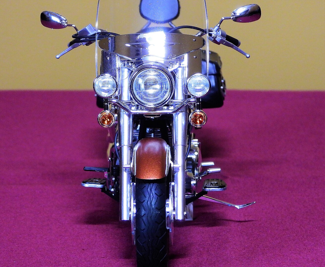 Yamaha XV1600 Road Star Custom -- Plastic Model Motorcycle Kit -- 1/12 ...