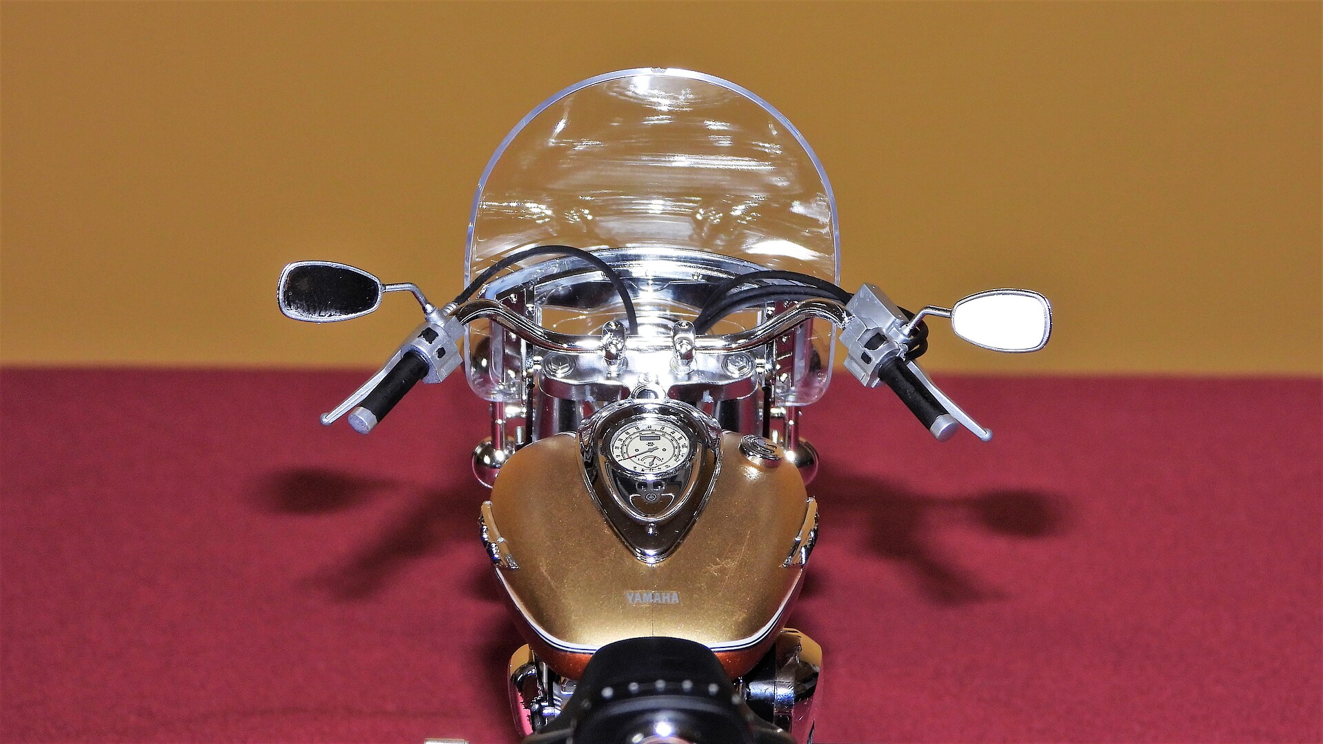 Yamaha XV1600 Road Star Custom -- Plastic Model Motorcycle Kit -- 1/12 ...