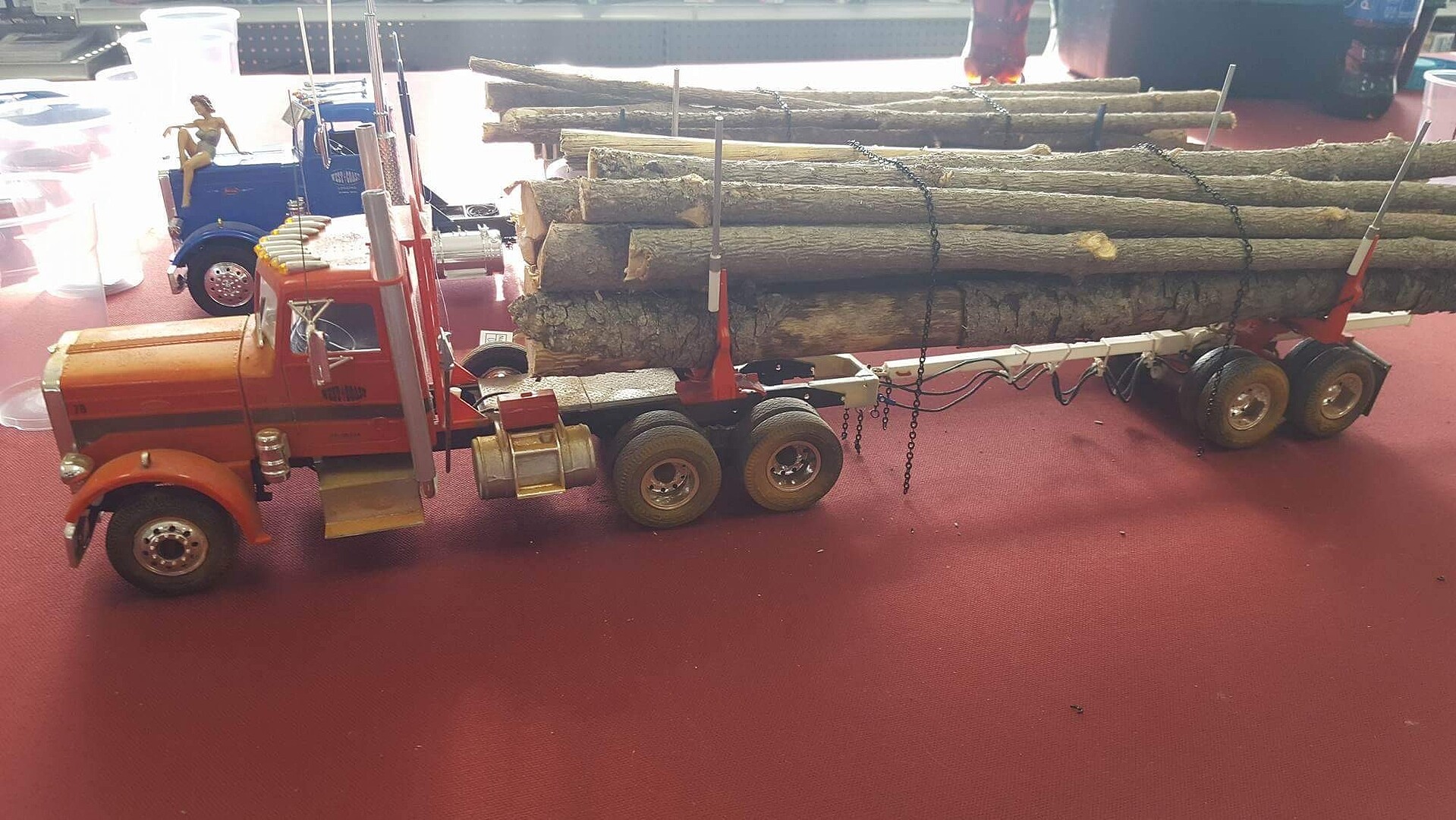 Peterbilt 378 Long Hauler Tractor Cab -- Plastic Model Truck Kit -- 1/ ...