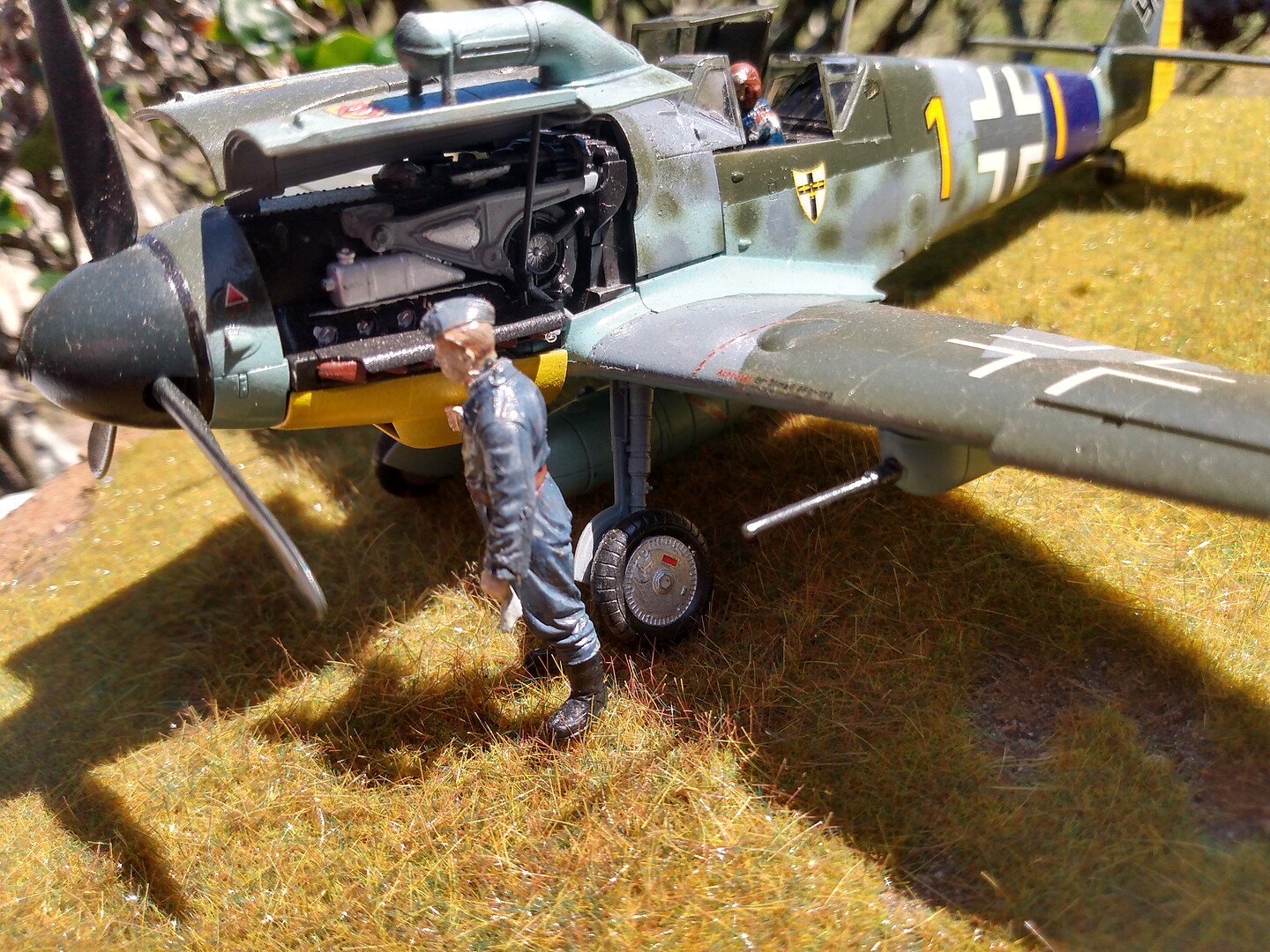 Messerschmitt Bf 109 G-6 -- Plastic Model Airplane Kit -- 1/48 Scale ...