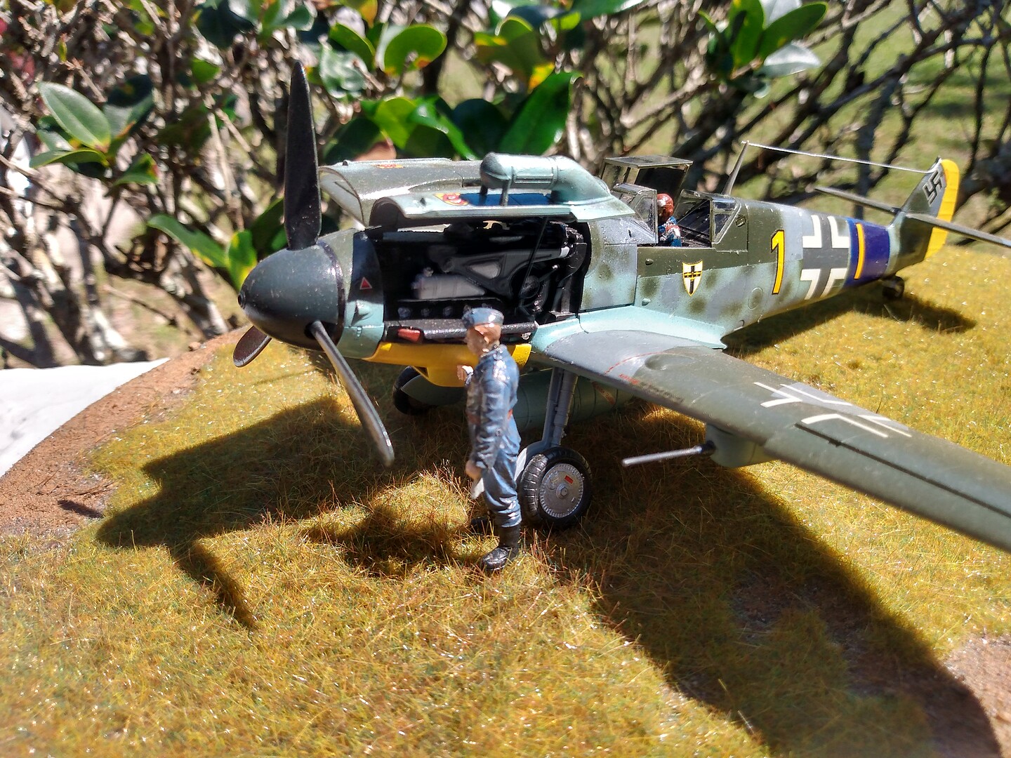 Messerschmitt Bf 109 G-6 -- Plastic Model Airplane Kit -- 1/48 Scale ...