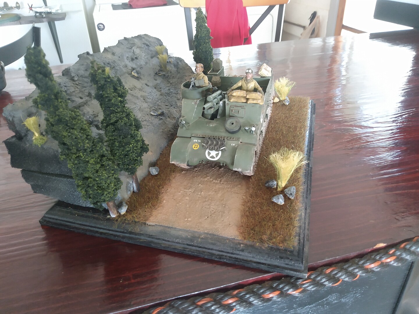 M7 Priest Self-Propelled Howitzer Tank -- Plastic Model Military Tank Kit -- 1/35 Scale ...